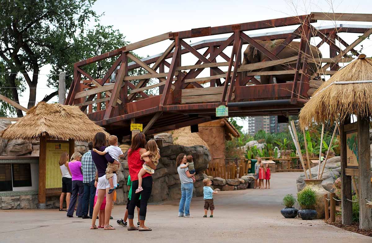 Real Estate Development Serving Investors & Owners